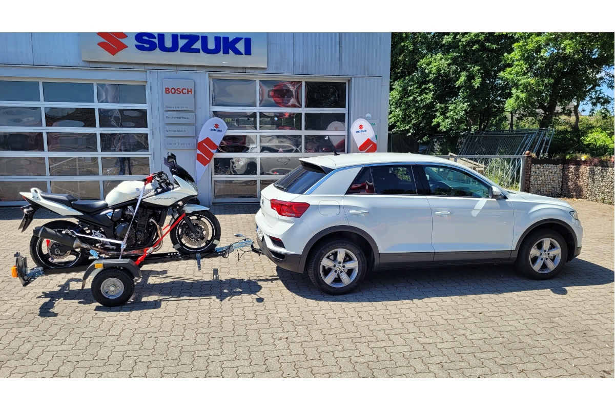 Motolug Deutschland, zusammenklappbare Motorradanhänger - Foto gallery